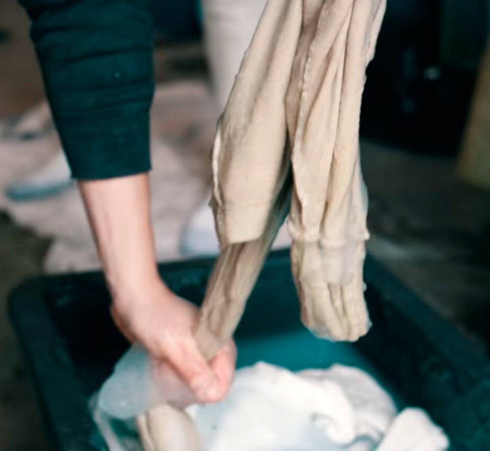 HydroLock360 - Protective water-gel powder mix for fire stunts – The ...